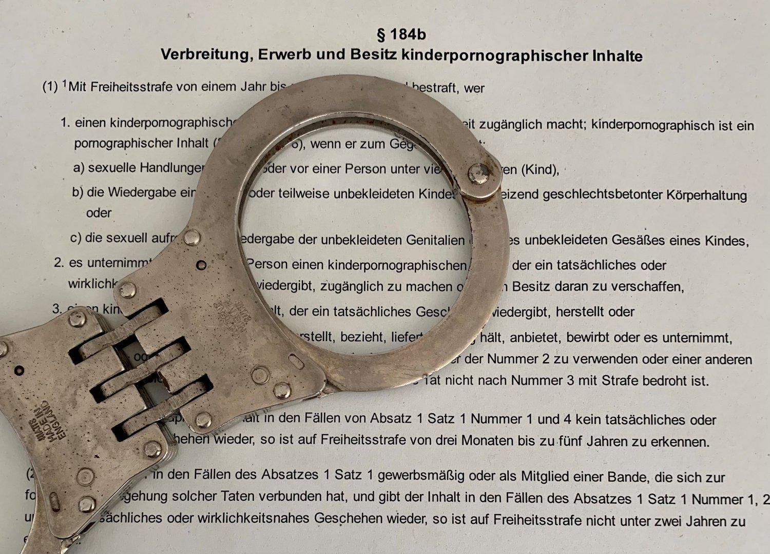 Kinderpornographie: 35 Männer im Visier der Ermittler Kinderpornographie: 35 Männer im Visier der Ermittler