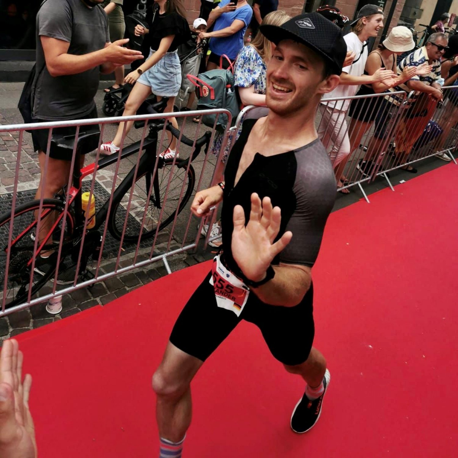 Bürgermeister Bär gratuliert: Nidderauer Alexander Gerhardt erfolgreich ...